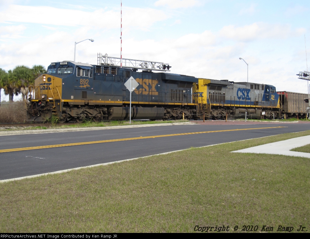 CSX #892